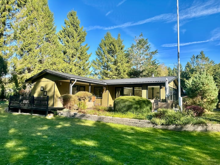 Hyggeligt Sommerhus I Roligt Område Nær Ebeltoft - Ebeltoft