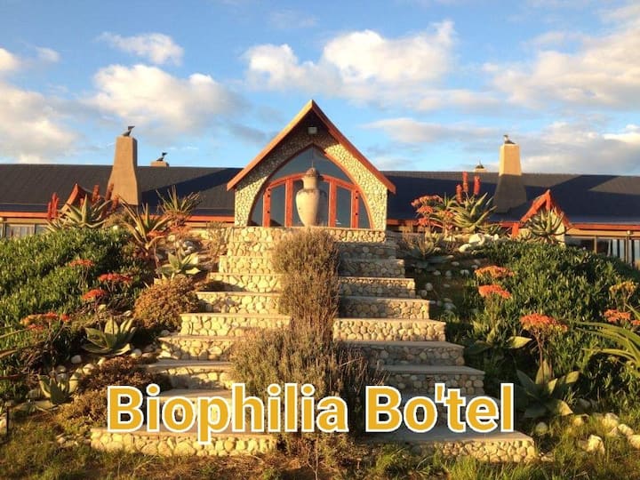 Biophilia Bohemian Boutique Hotel - Bonnievale