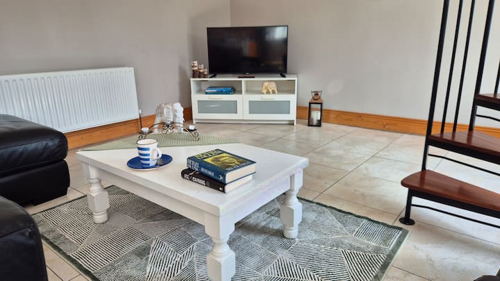 Villa Maria 1 Bedroom Guesthouse - Portlaoise