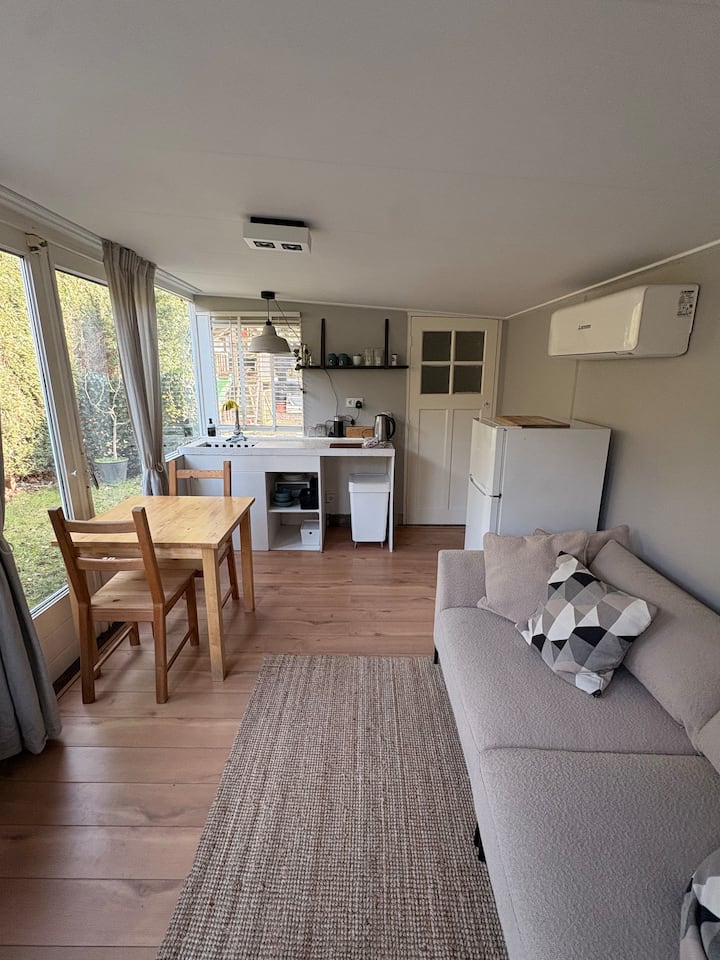 Houten Tuinhuisje / Gastenverblijf In Zeist - Zeist