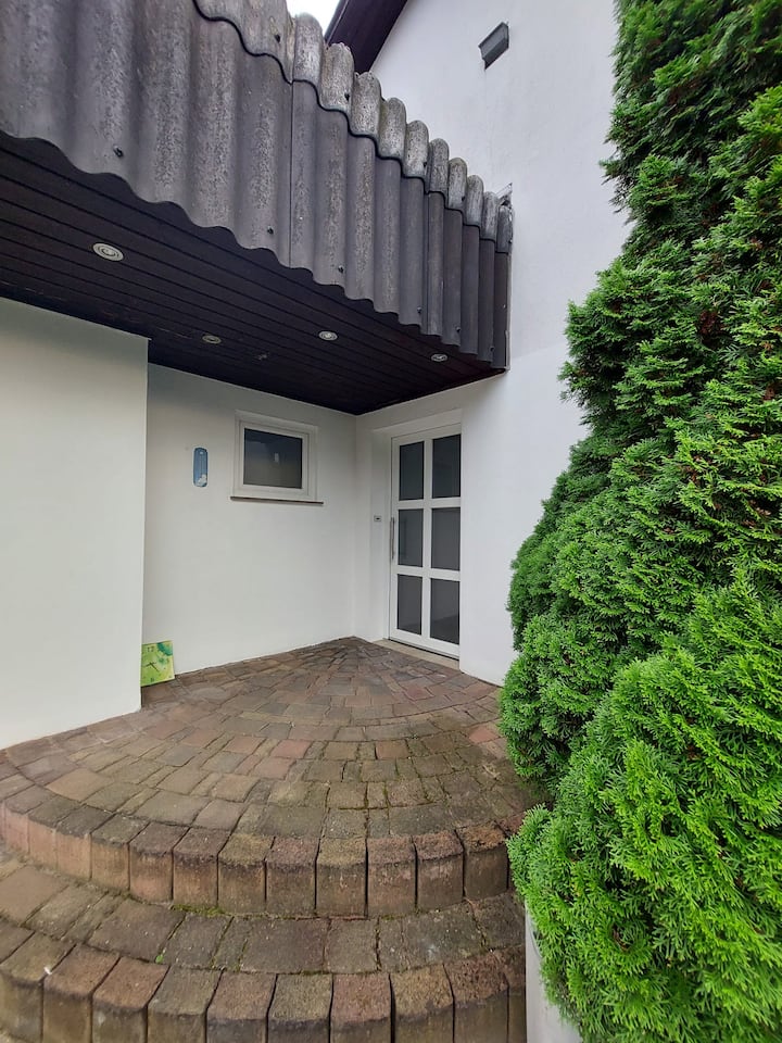 Gemütliches Haus In Ruhiger Lage - Isernhagen