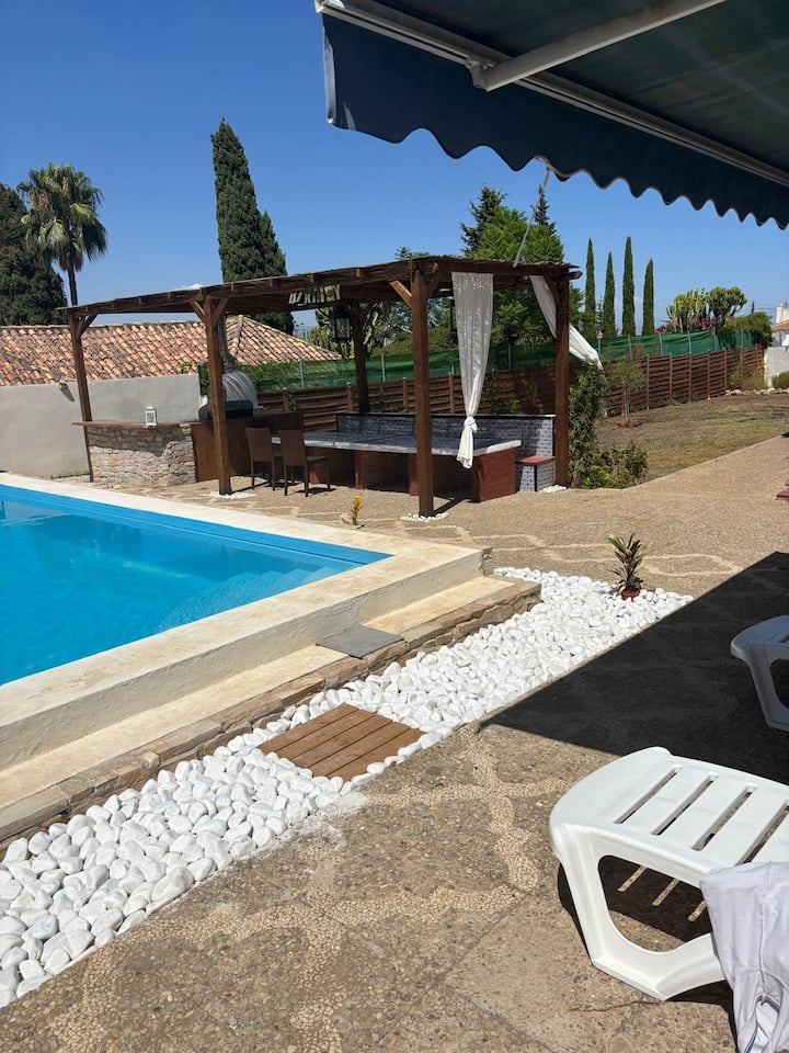 Villa In Costa Del Sol Malaga - Alhaurín de la Torre