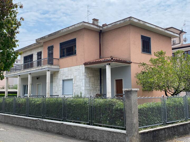 La Villa Regal – Uso Esclusivo - Brescia