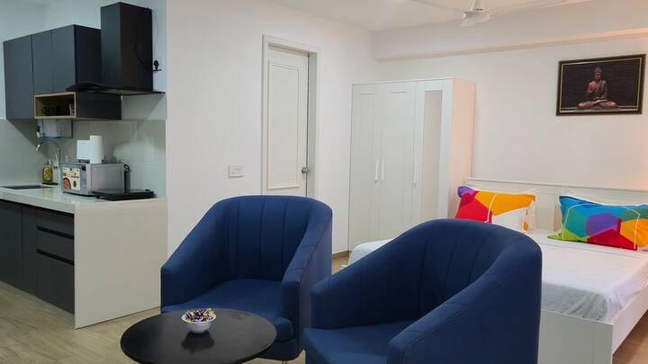Nest Aerotel-3 @1km From Airport - Pune