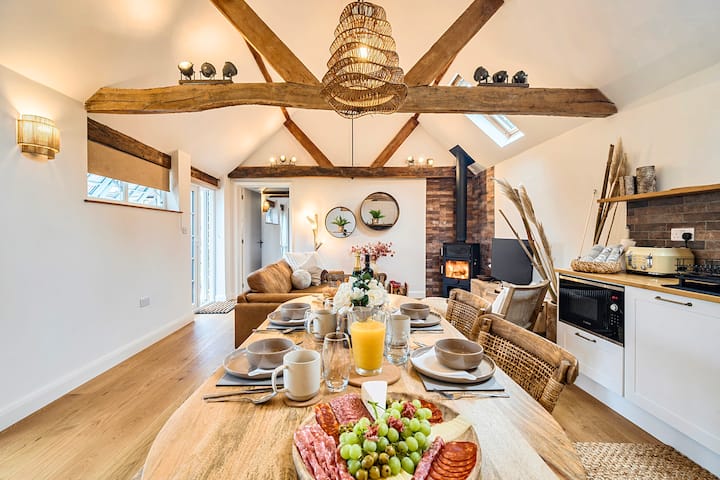 Weston Cottage - Woking