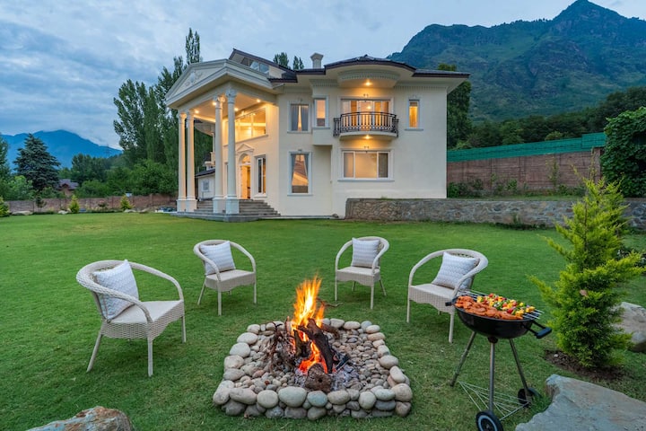 5br Palais Vienna W/dal Lake View, Bonfire, Bbq - Srinagar