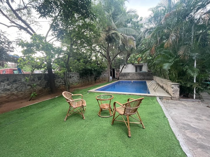 Varsha's Nest @Uthandi - Chennai