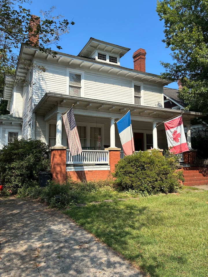 Comfy Studio - Walk To Decatur/marta, Near Emory - Decatur, GA