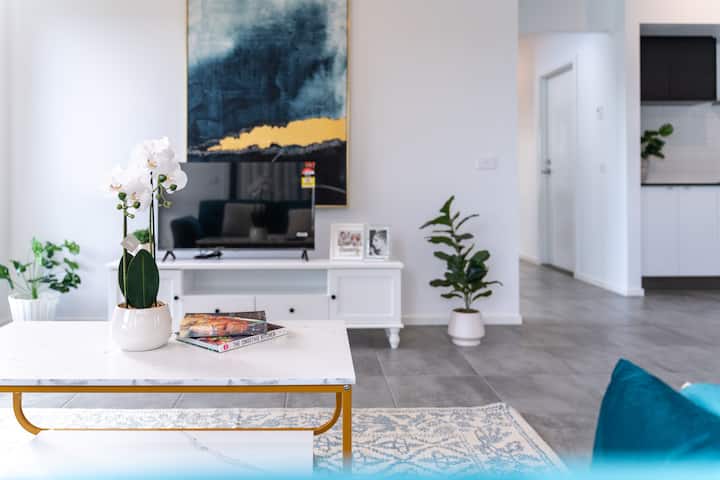 Haven 4 Bedroom Home - Beaconsfield