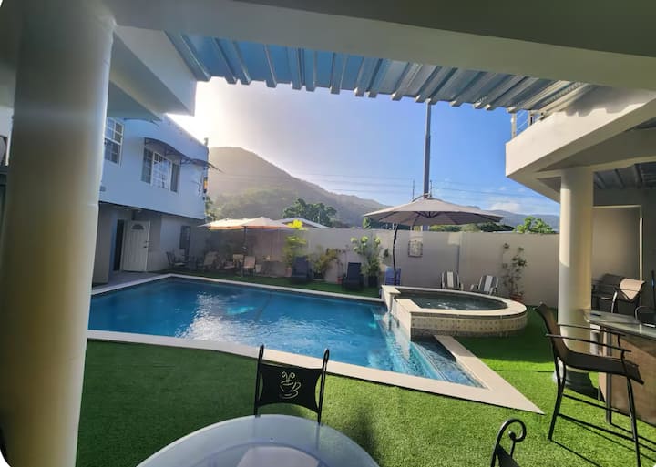 Sunny View - Port of Spain