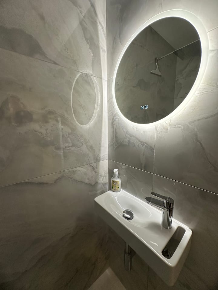 Studio Neuf Moderne Et Lumineux - Neuilly-sur-Seine