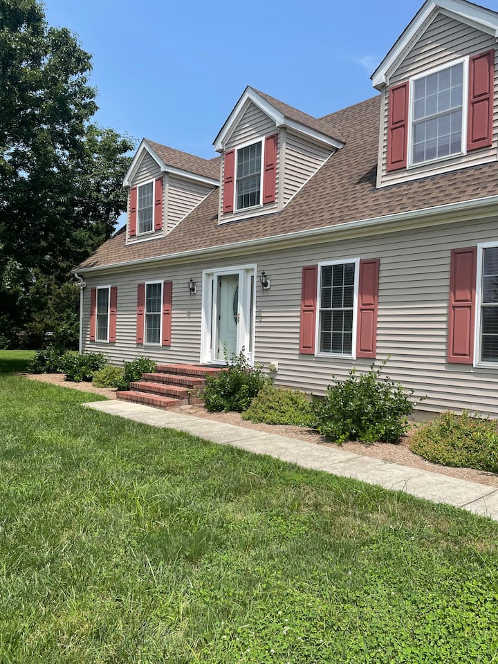 Cozy Cape Cod In Worton Md - Chestertown, MD