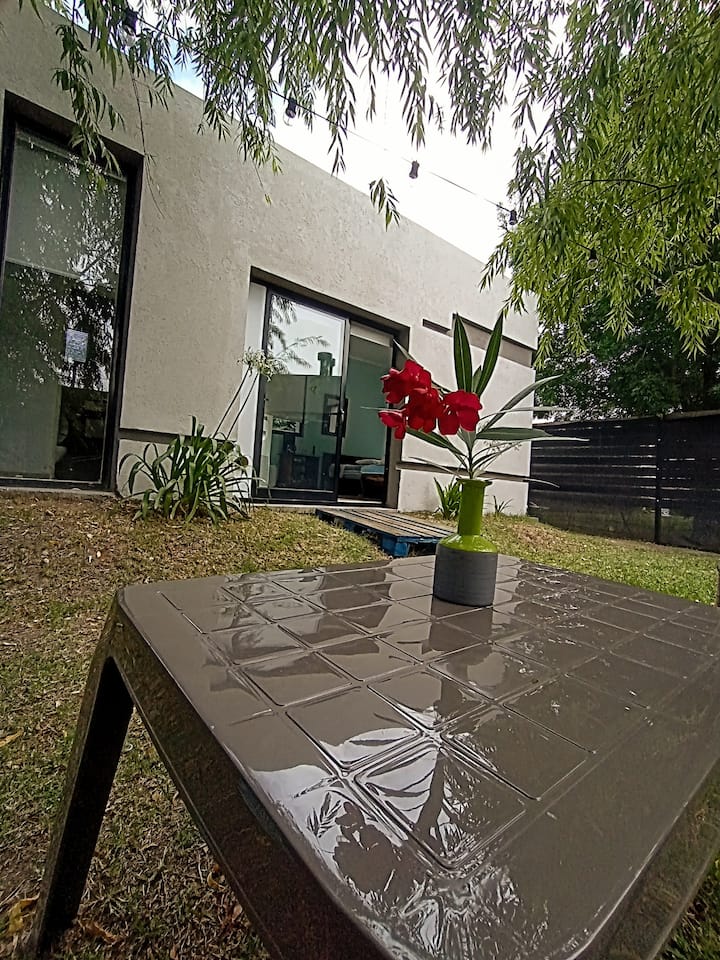 Luminoso Monoamb, Y Jacuzzi Exterior. Mercedes Ba - Mercedes