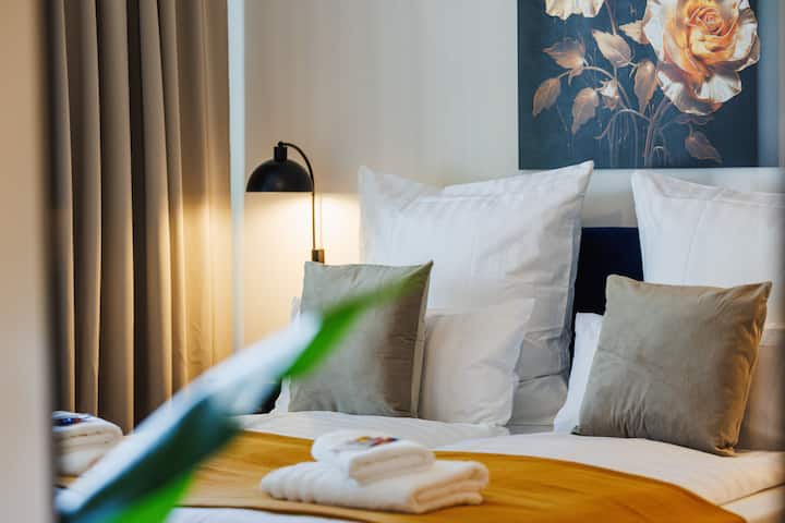 Central Apartment | Balcony, Bar - Köln