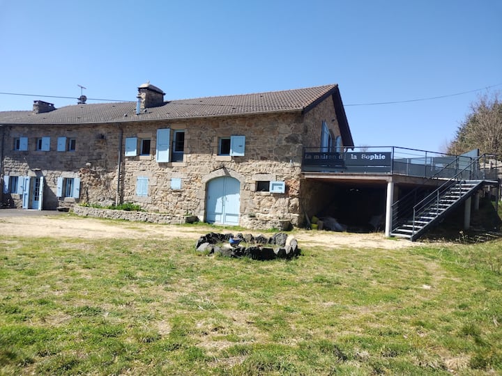 Charmante Maison En Pierres 8 Couchages - Saint-Agrève