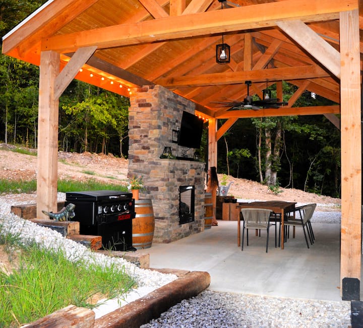 Ozark Mountain Homestay - Omaha, AR