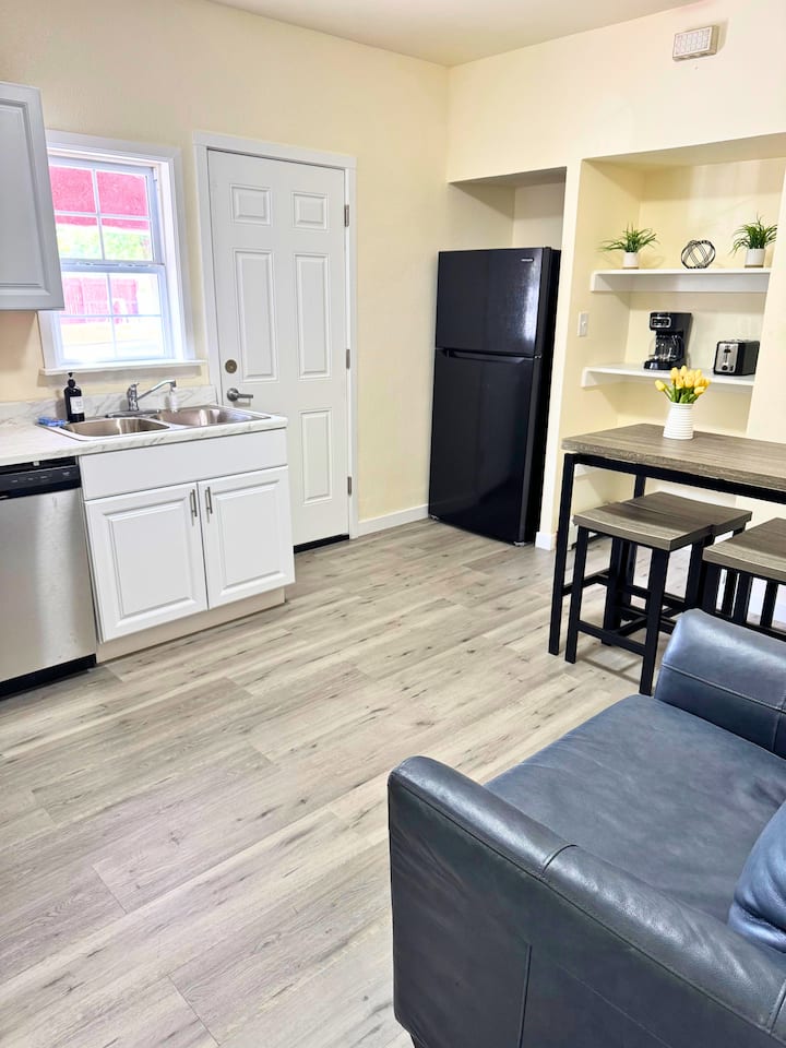Cozy 2-bedroom Inclinescape #2 - Colorado Springs