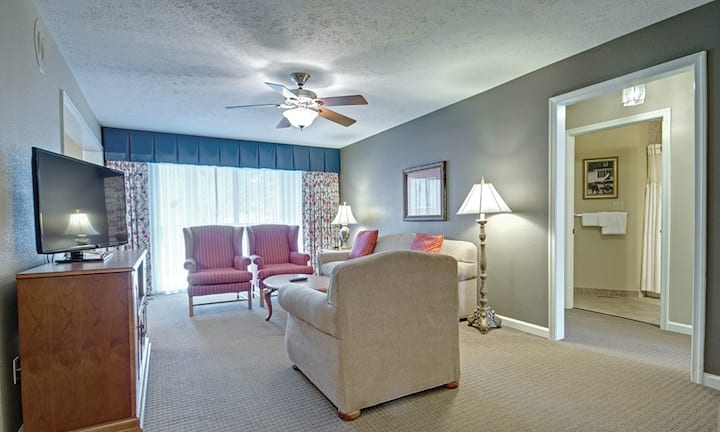 Wyndham Kingsgate 3 Bedroom With Kitchen - Williamsburg, VA