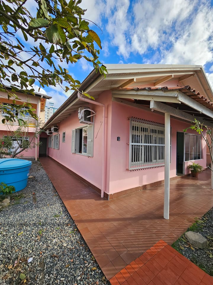 Casa à 3 Min Da Praia Do Gravatá - Navegantes