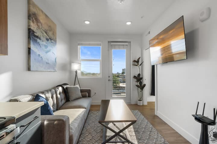 Luxury Dt Kingbed Suite/spa/sauna/gym/freeparking - Salt Lake City, UT