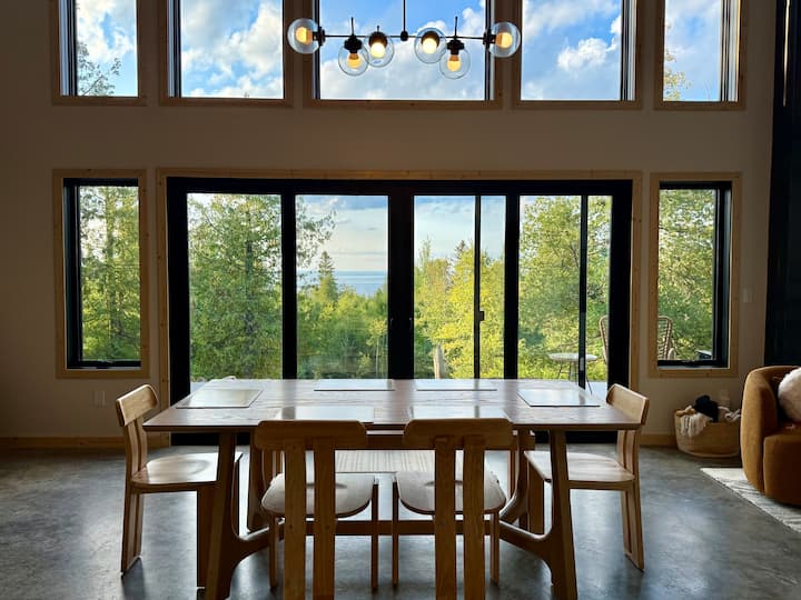 Cedar Solace: Private Forest & Lake Views, Sauna - Lutsen, MN