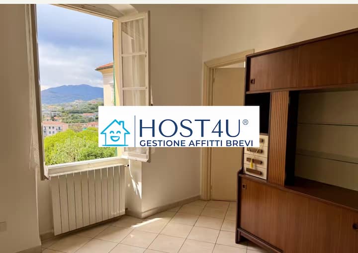 Host4u - Cozy Typical Flat In Imperia City Center - Imperia