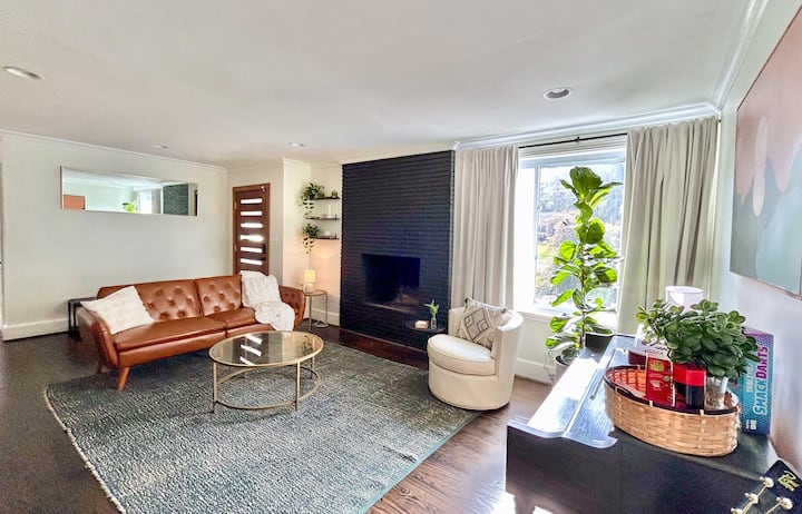 Urban Bungalow Oasis Near Airport & Uptown - Charlotte, NC