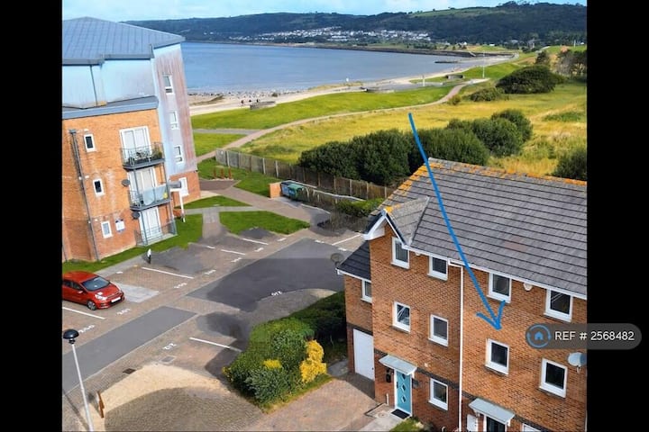 3bed Coastal Home On Cycle Path. - Llanelli