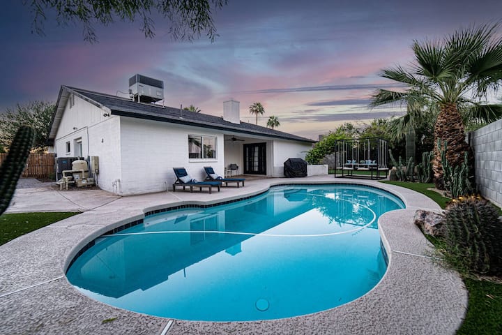 Chandler Charmer W/heated Pool - Chandler