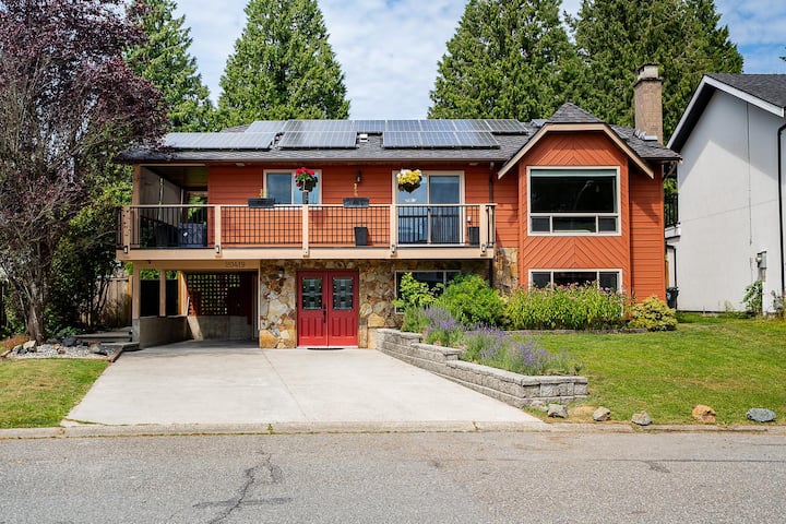 Walnut Grove Guest Suite-central To Lower Mainland - メイプルリッジ