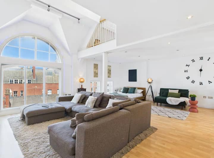Nice 3 Bed In The City Center - Wolverhampton