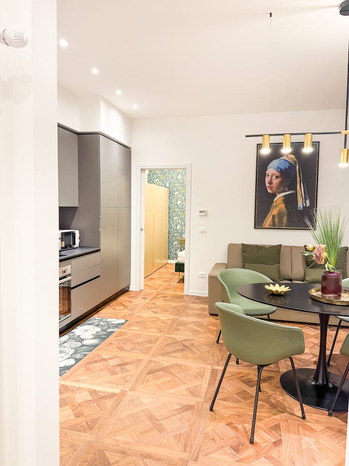 Lissy's Home [Piazza Ponterosso] - Trieste