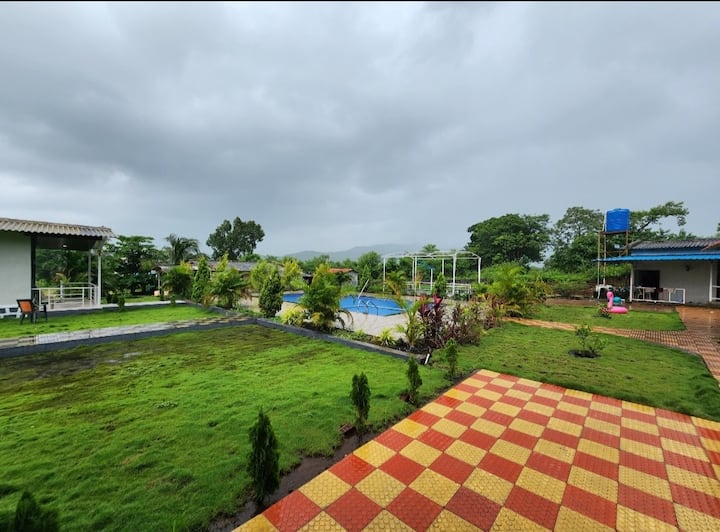 Stayfolio Nature Bliss Pakhar Farm - Karjat