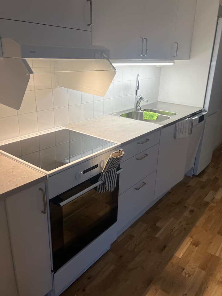 Dubbelsäng • 
130 Bio • 
Netflix • 
Mitt I Stan - Örebro