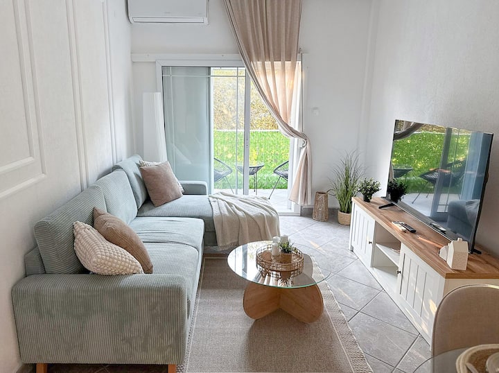 Modern Apartment | 5 Min To Promenade | Netflix - Saloniki