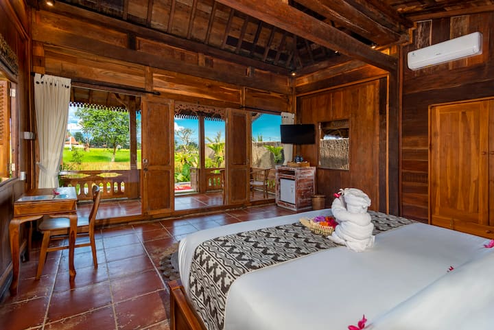 New! 1 Bedroom Private Pool Villa - Australia