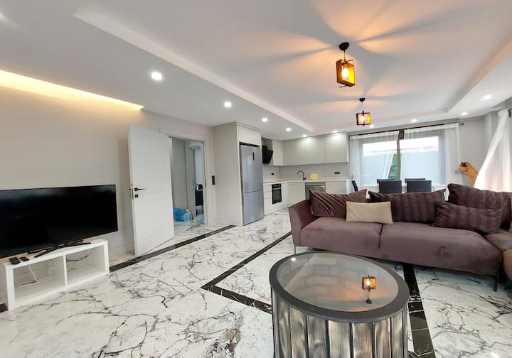 Antalya Belekte Havuzlu Villa - Belek
