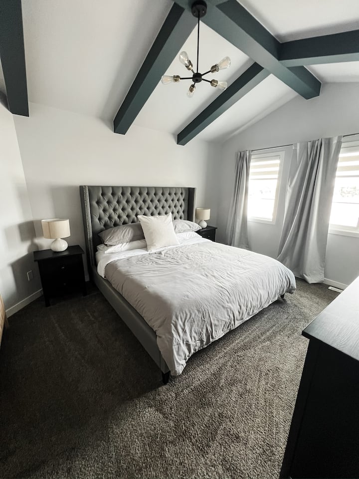 Entire Home In Fort Sask - Fort Saskatchewan