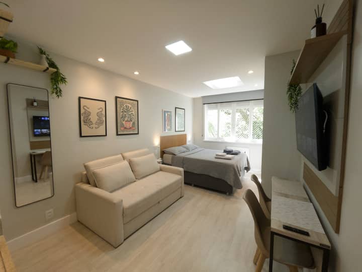 Studio Em Copacabana - Brazil