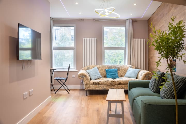 Chic 2br London Flat• 1 Min From Train To Chelsea! - London