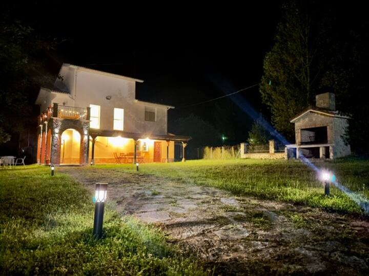 V.u.t.  Pico Aguasalio - Cistierna