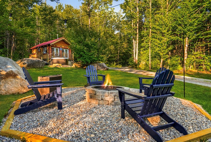 Cozy Cabin W/ Hot Tub • Dogs Welcome • Close To Mt - Greenwood, ME