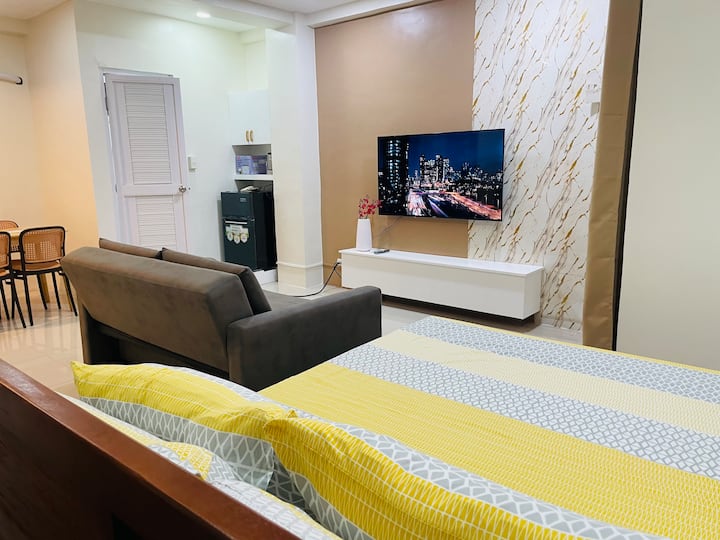 Jc7 Cozy Studio At City Proper - Candon