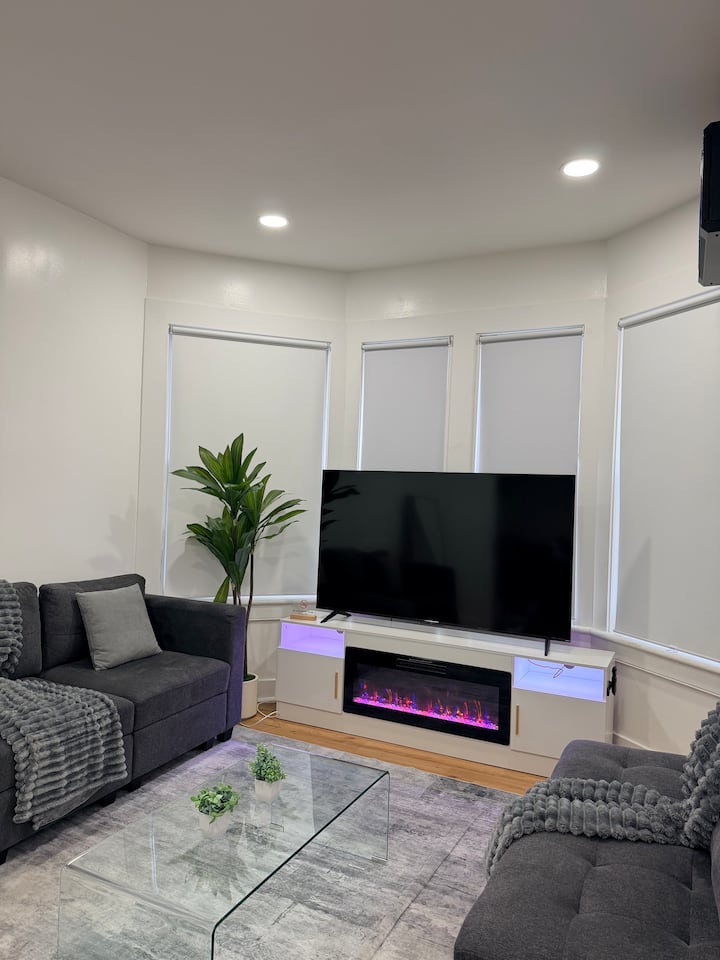 Lux Stay | 5bedroom | 2bath | Gameroom | Near Nyc - New York City