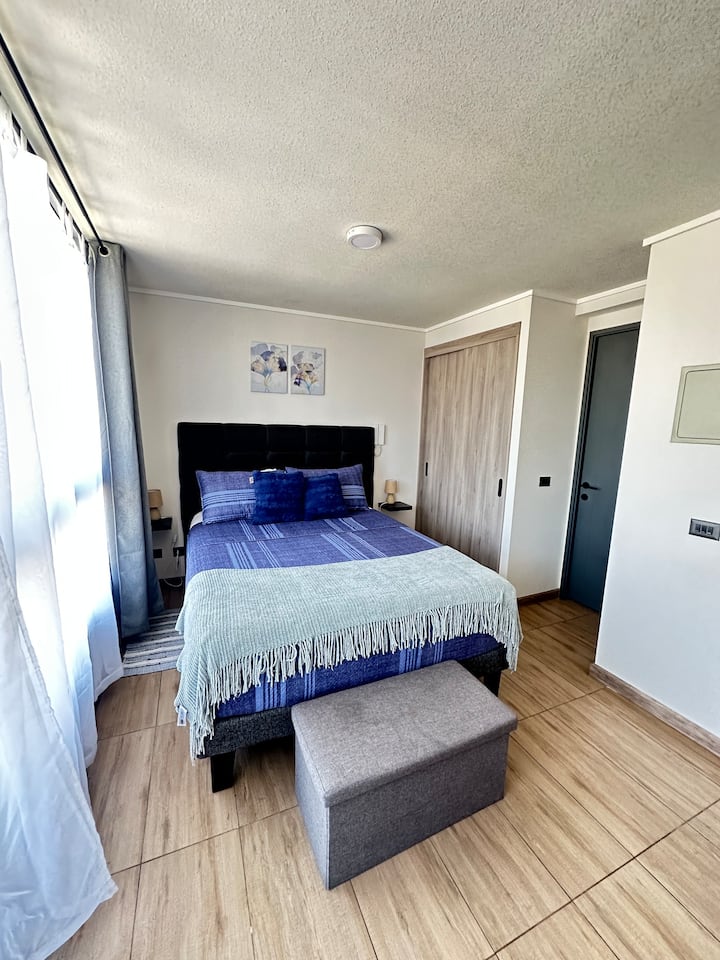 Dulce Hogar Para Dos Con Estacionamiento & A/c - El Bosque, Chile