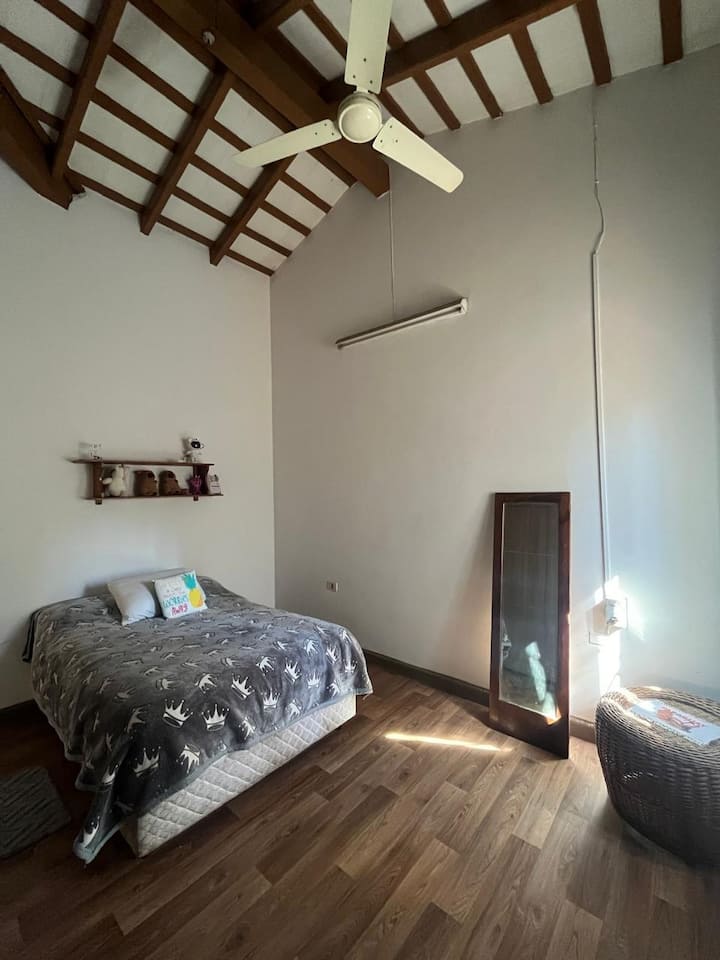 Hospedaje En Zona Emblemática Y A Un Paso De Todo - Clorinda