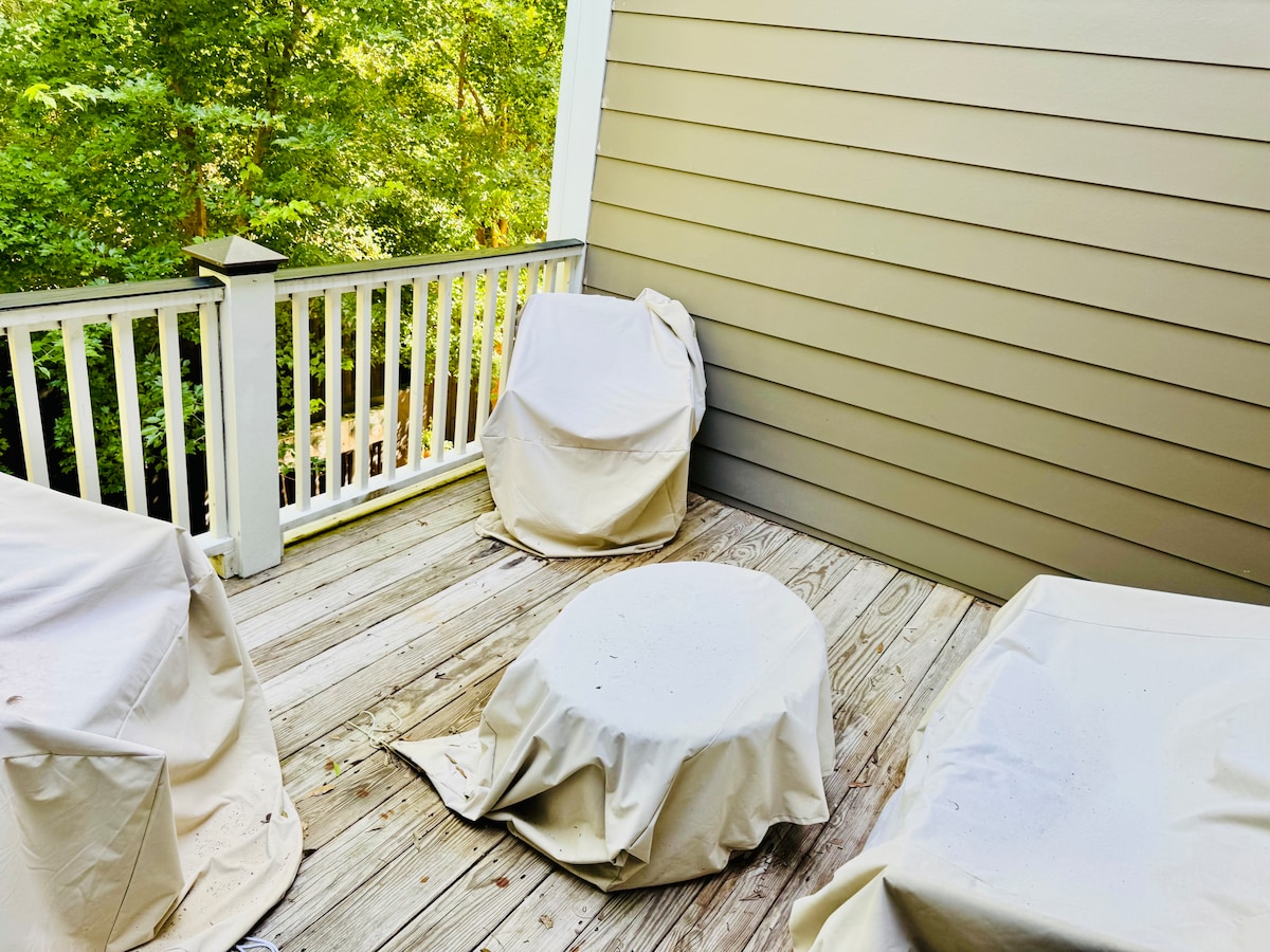Maison temporaire de sel et de pierre - Maisons à louer à Mount ...