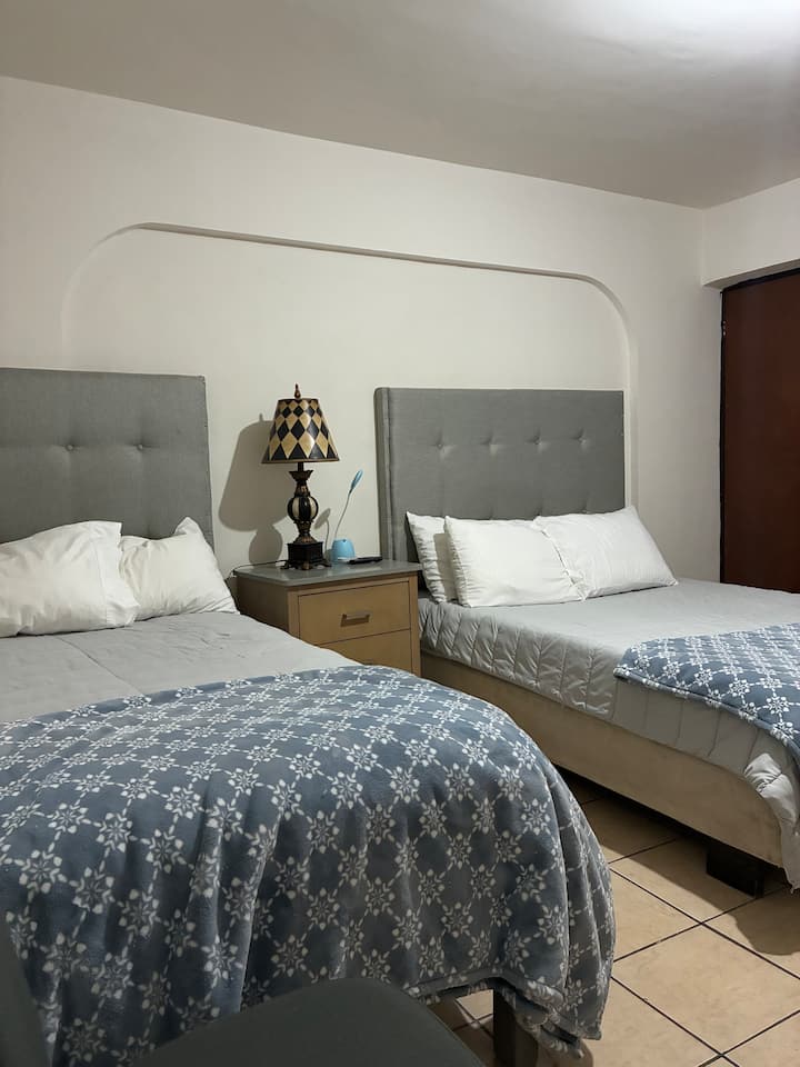 Dpto. Completo Céntrico Y Cómodo - Hermosillo