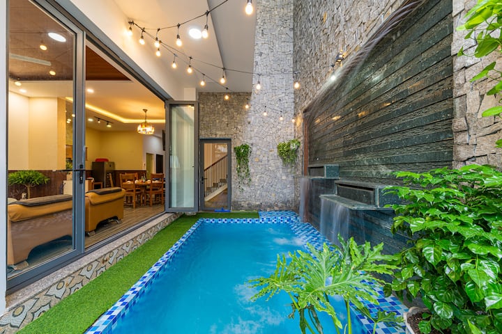 5br Lucie Villa My Khe Beach Private - Vietnam