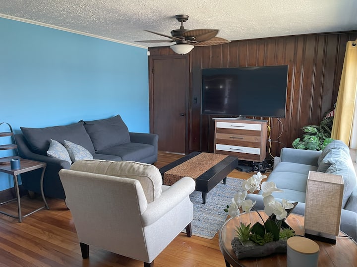 Best Beach And Backyard In Hull - Hull, MA